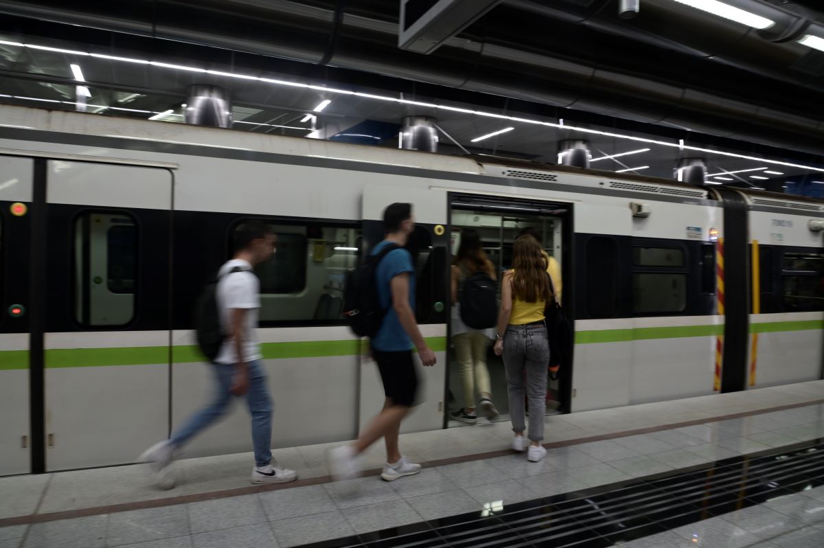 Μετρό / Αναστολή της απεργίας, αλλά χωρίς δρομολόγια τελικά - tvxs.gr