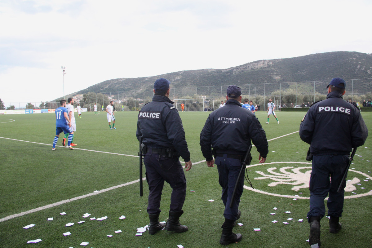 Οπαδική βία / Τι σημαίνουν τα «μηνύματα πολέμου» του Μητσοτάκη - tvxs.gr