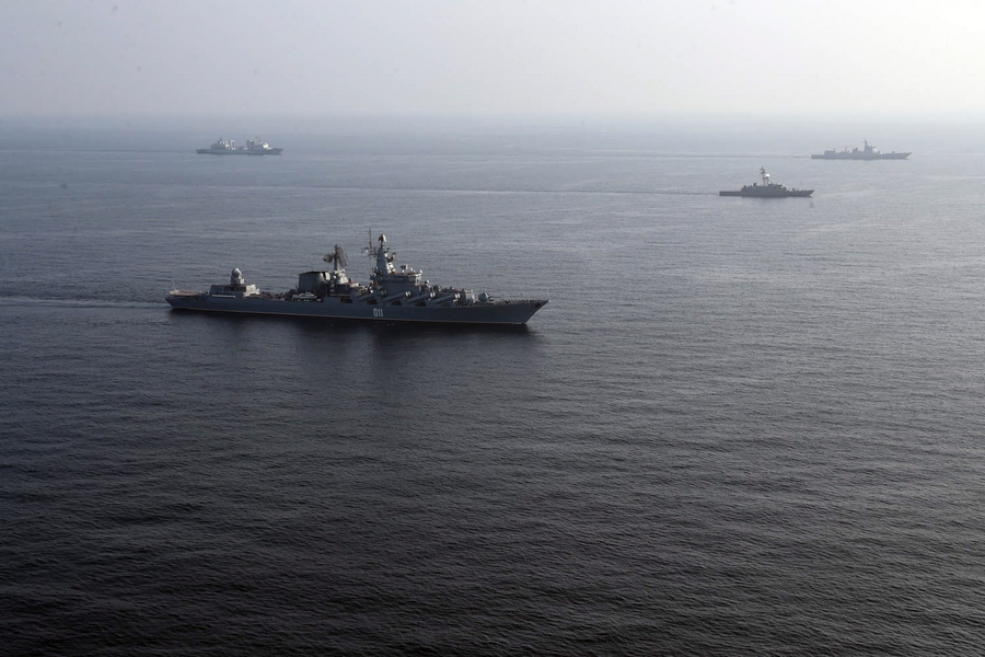 Ιράν / Ναυτικά γυμνάσια με Ρωσία και Ομάν στον Ινδικό ωκεανό - 9 χώρες ...