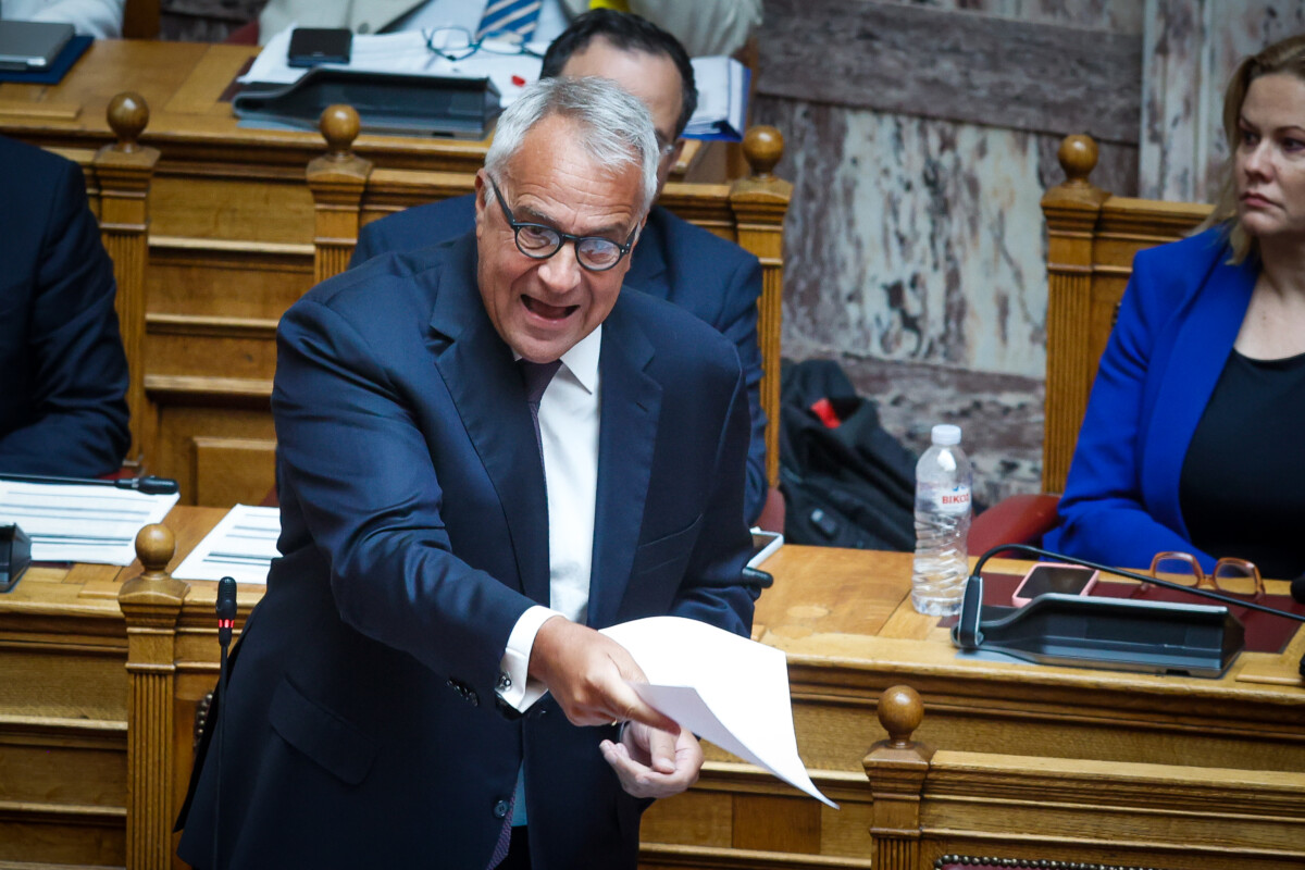 Τάκης Λιδωρικιώτης / Ο νέος Αλέξανδρος Παπάγος και τα…σκυλιά της νύχτας ...