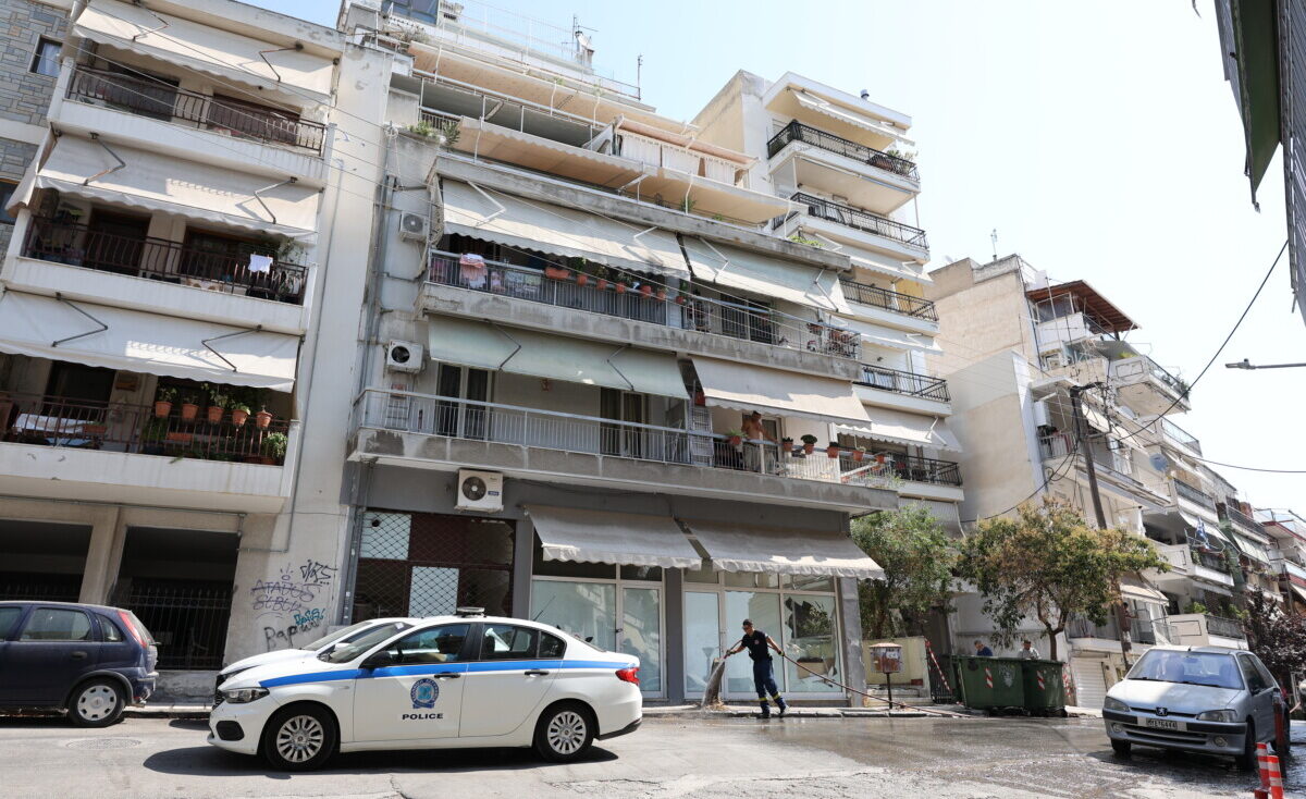 Θεσσαλονίκη / Ισχυρή έκρηξη σε ισόγειο πολυκατοικίας - Το μήνυμα και οι ...