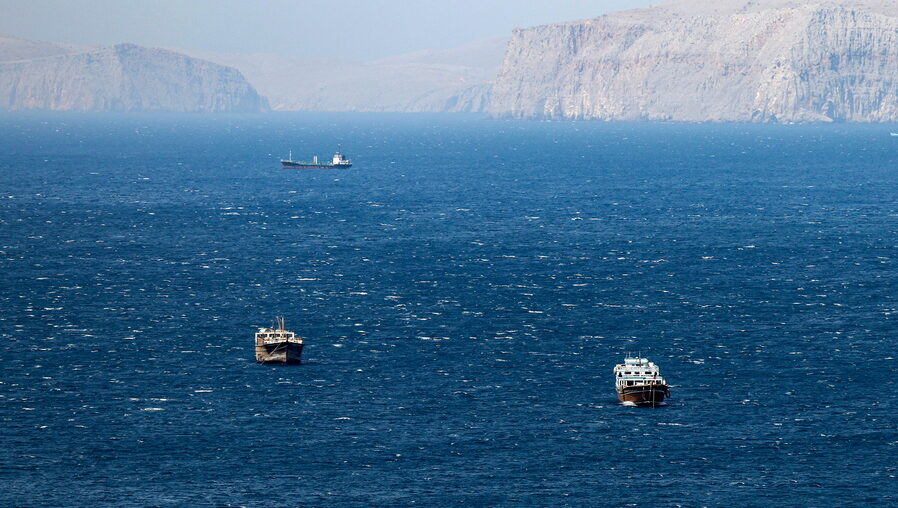 ΗΠΑ - Ιράν / Προσχέδιο συμφωνίας για τα Στενά του Ορμούζ - Τι προβλέπει ...